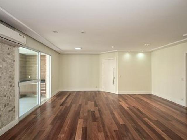Apartamento para alugar com 127m², 3 quartos e 2 vagas