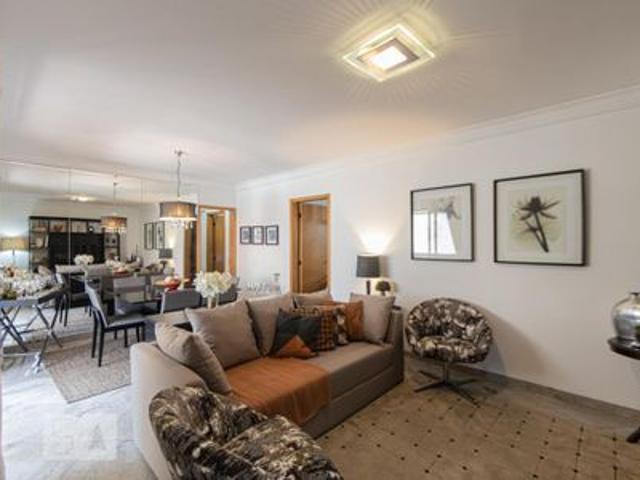 Apartamento para alugar com 127m², 3 quartos e 3 vagas