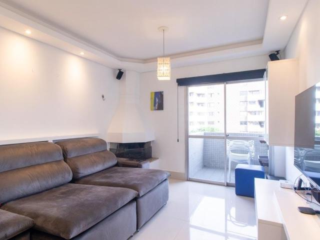 Apartamento para alugar com 120m², 3 quartos e 1 vaga