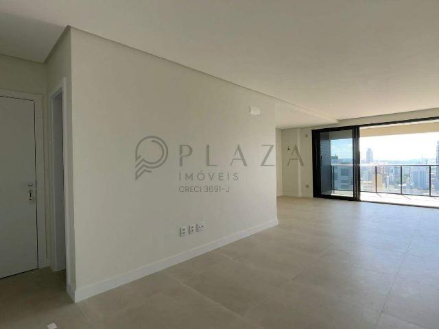 Apartamento para alugar com 120m², 3 quartos e 2 vagas