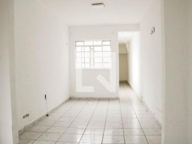 Apartamento para alugar com 120m², 3 quartos e sem vaga