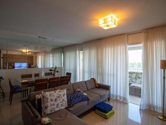 Apartamento para alugar com 134m², 4 quartos e 2 vagas