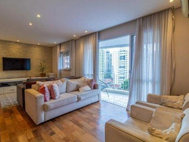 Apartamento para alugar com 136m², 3 quartos e 3 vagas