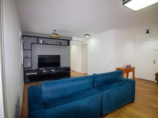Apartamento para alugar com 138m², 3 quartos e 2 vagas