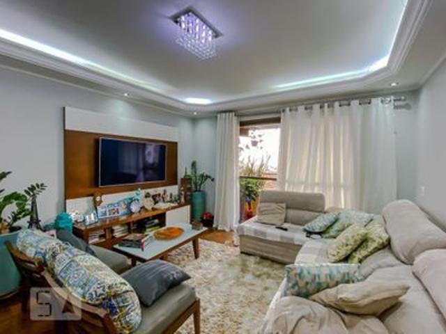 Apartamento para alugar com 130m², 4 quartos e 2 vagas