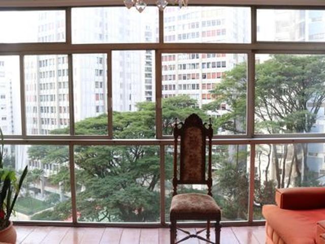 Apartamento para alugar com 130m², 3 quartos e 1 vaga