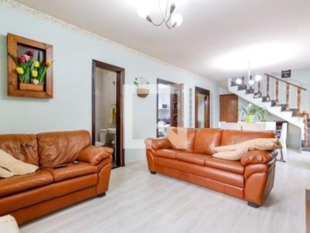 Apartamento para alugar com 130m², 3 quartos e 2 vagas