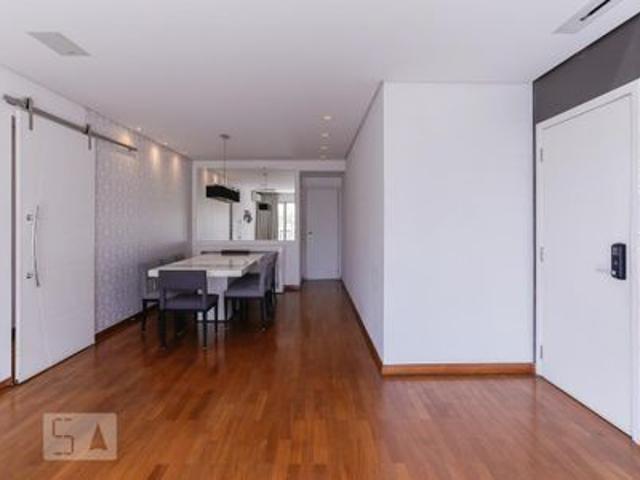 Apartamento para alugar com 131m², 3 quartos e 2 vagas