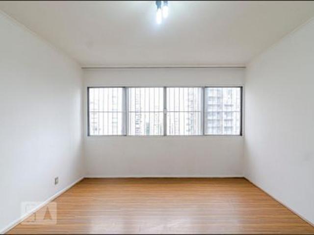Apartamento para alugar com 132m², 3 quartos e 1 vaga