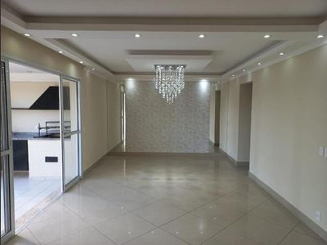 Apartamento para alugar com 133m², 3 quartos e 2 vagas