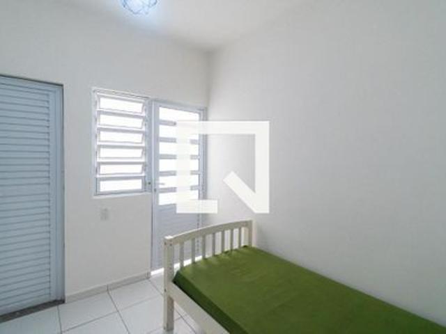 Apartamento para alugar com 13m², 1 quarto e sem vaga