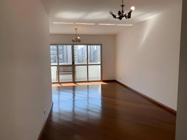 Apartamento para alugar com 144m², 4 quartos e 3 vagas