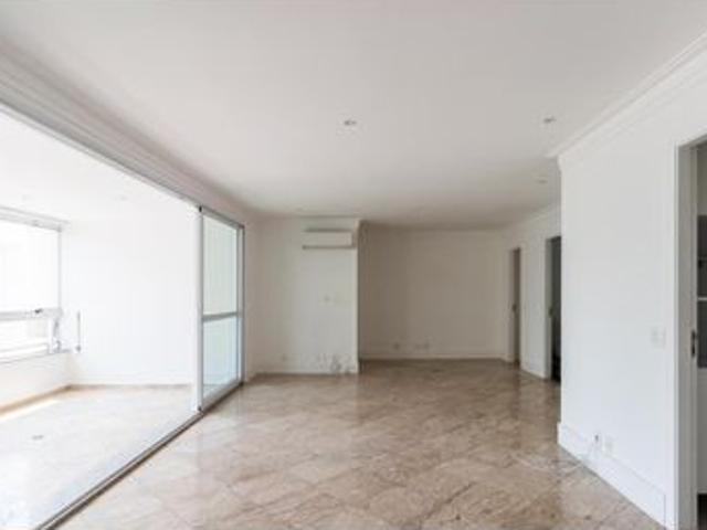 Apartamento para alugar com 146m², 3 quartos e 2 vagas