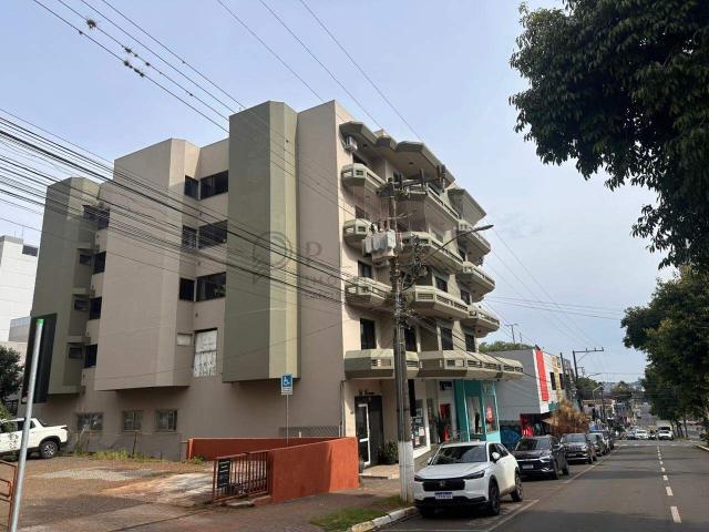 Apartamento para alugar com 148m², 2 quartos e 1 vaga