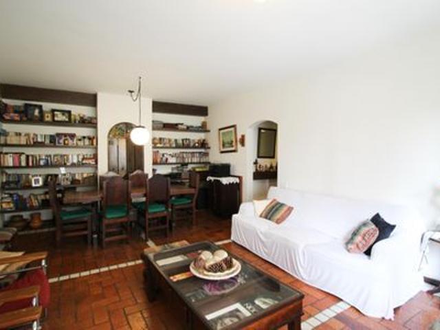 Apartamento para alugar com 140m², 4 quartos e 1 vaga