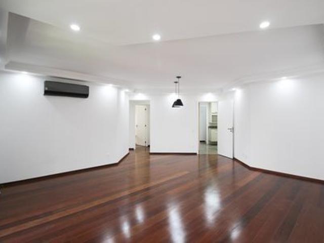 Apartamento para alugar com 142m², 4 quartos e 2 vagas