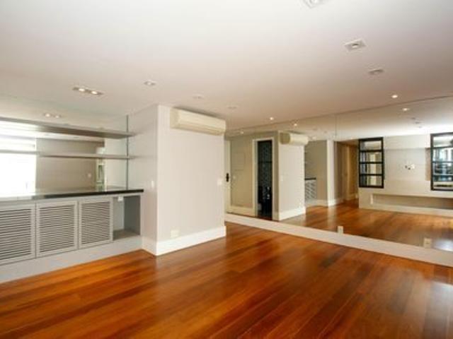 Apartamento para alugar com 156m², 2 quartos e 2 vagas