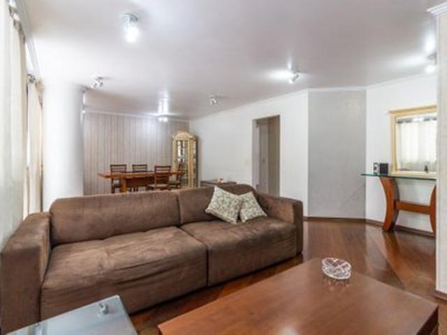 Apartamento para alugar com 156m², 3 quartos e 2 vagas