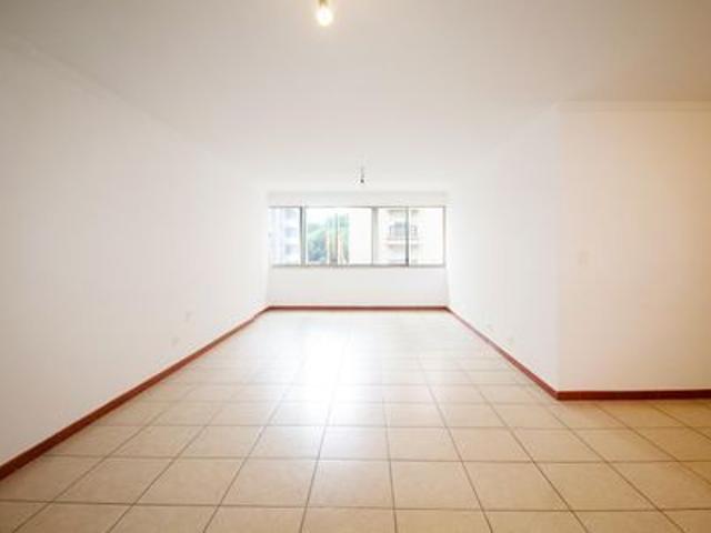 Apartamento para alugar com 156m², 3 quartos e 2 vagas