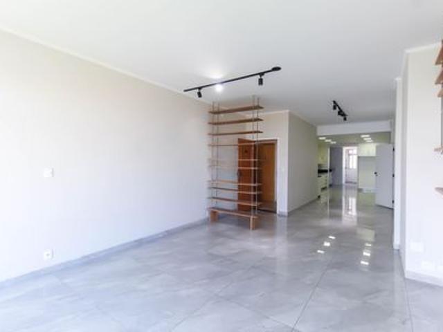 Apartamento para alugar com 158m², 3 quartos e 1 vaga