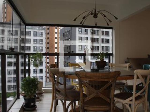 Apartamento para alugar com 150m², 4 quartos e 2 vagas