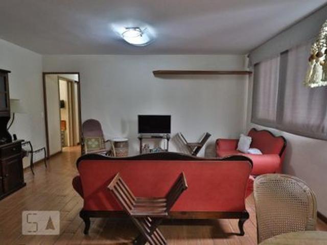 Apartamento para alugar com 150m², 3 quartos e 1 vaga
