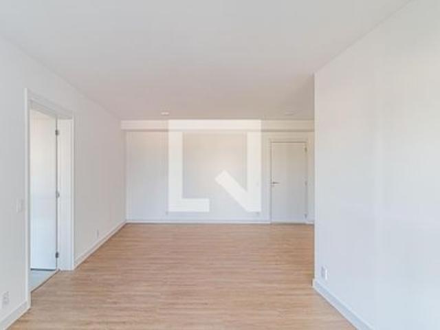 Apartamento para alugar com 153m², 4 quartos e 2 vagas