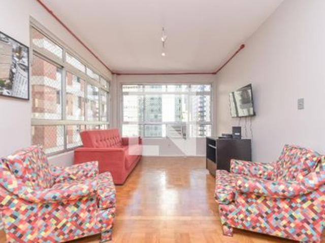 Apartamento para alugar com 165m², 3 quartos e 1 vaga