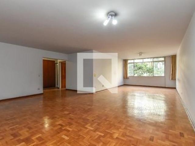 Apartamento para alugar com 165m², 3 quartos e 2 vagas