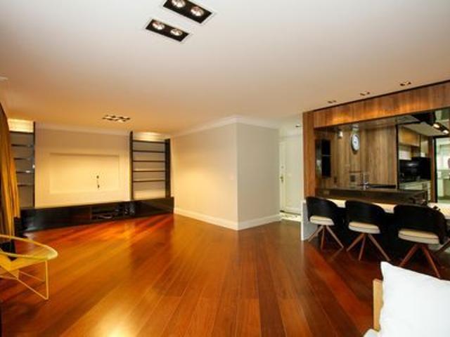 Apartamento para alugar com 165m², 3 quartos e 3 vagas