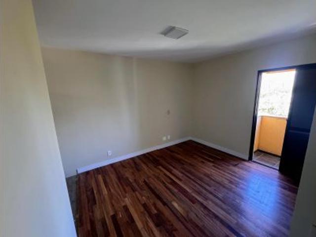 Apartamento para alugar com 167m², 4 quartos e 3 vagas