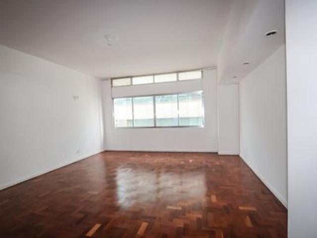 Apartamento para alugar com 167m², 3 quartos e 1 vaga
