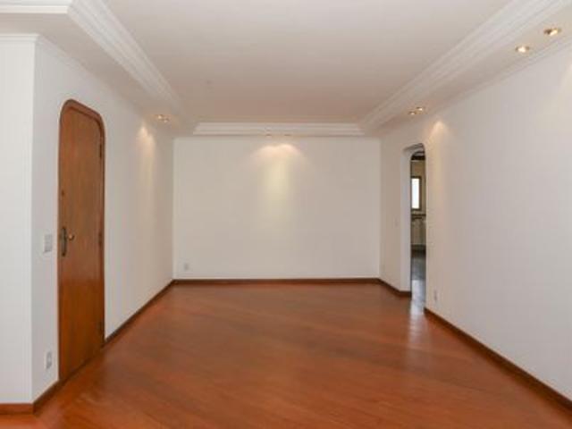 Apartamento para alugar com 167m², 3 quartos e 3 vagas
