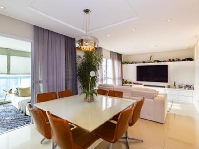 Apartamento para alugar com 184m², 3 quartos e 3 vagas