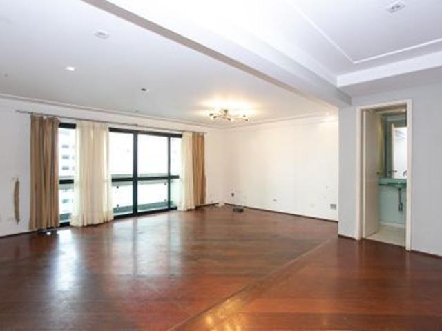 Apartamento para alugar com 186m², 4 quartos e 3 vagas