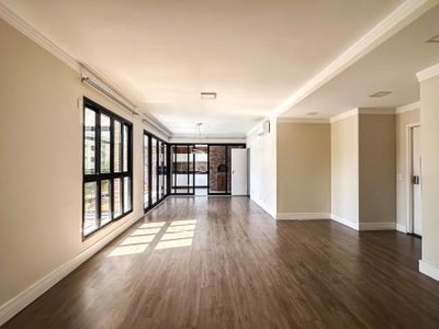 Apartamento para alugar com 186m², 3 quartos e 4 vagas