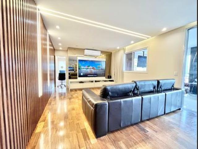 Apartamento para alugar com 189m², 3 quartos e 3 vagas