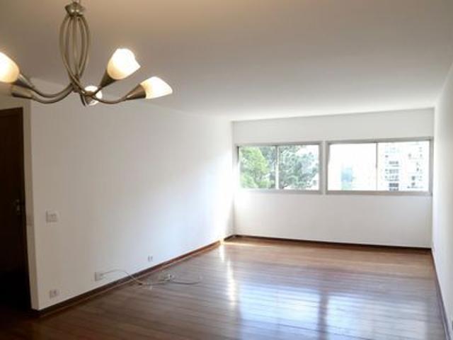 Apartamento para alugar com 180m², 4 quartos e 2 vagas