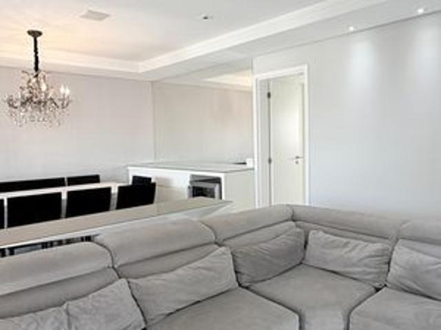 Apartamento para alugar com 180m², 4 quartos e 3 vagas