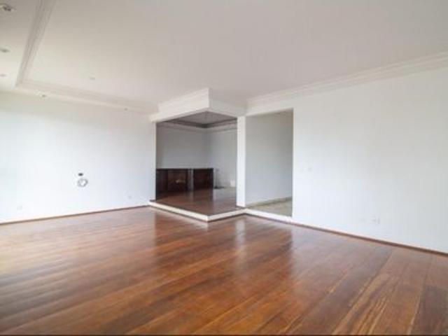 Apartamento para alugar com 194m², 4 quartos e 3 vagas