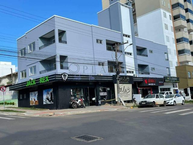 Apartamento para alugar com 190m², 3 quartos e 1 vaga