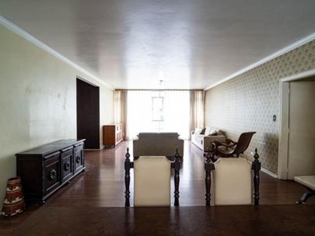 Apartamento para alugar com 192m², 4 quartos e sem vaga