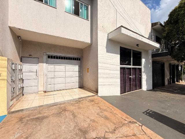 Apartamento para alugar com 1 Quarto em Parque Palmeiras, Maringá PR