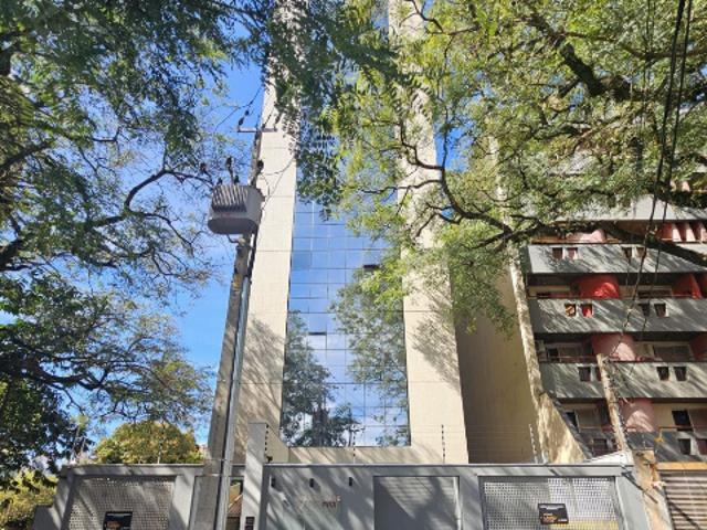 Apartamento para alugar com 1 Suíte + 1 Quarto em Zona 07, Maringá PR