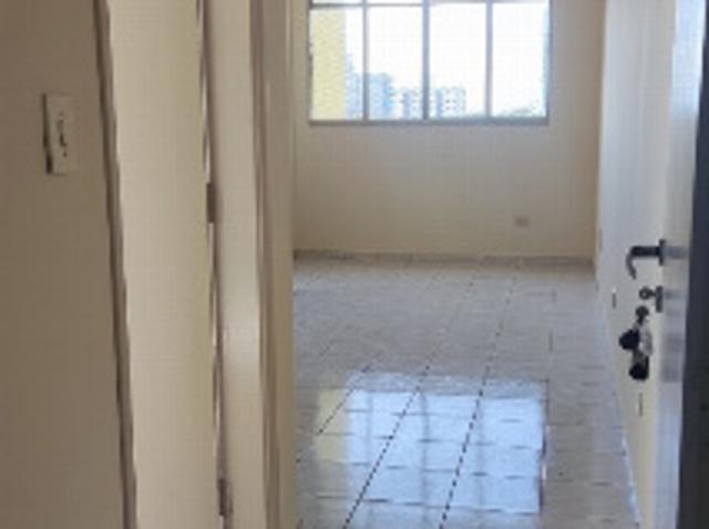Apartamento para alugar com 1 Suíte + 1 Quarto em Zona 07, Maringá PR