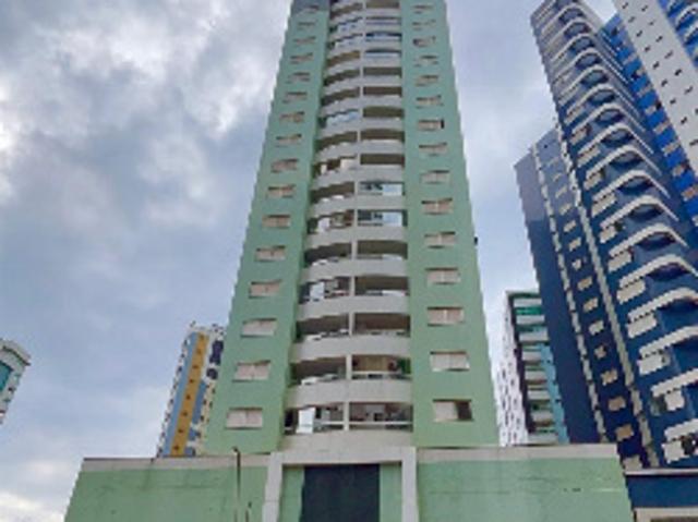 Apartamento para alugar com 1 Suíte + 1 Quarto em Zona 07, Maringá PR