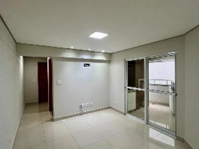 Apartamento para alugar com 1 Suíte + 1 Quarto em Zona 07, Maringá PR