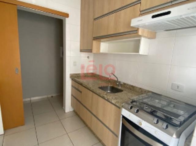 Apartamento para alugar com 1 Suíte + 1 Quarto em Zona 07, Maringá PR