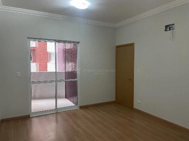 Apartamento para alugar com 1 Suíte + 1 Quarto em Zona 07, Maringá PR