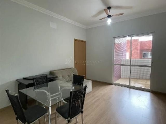 Apartamento para alugar com 1 Suíte + 1 Quarto em Zona 07, Maringá PR